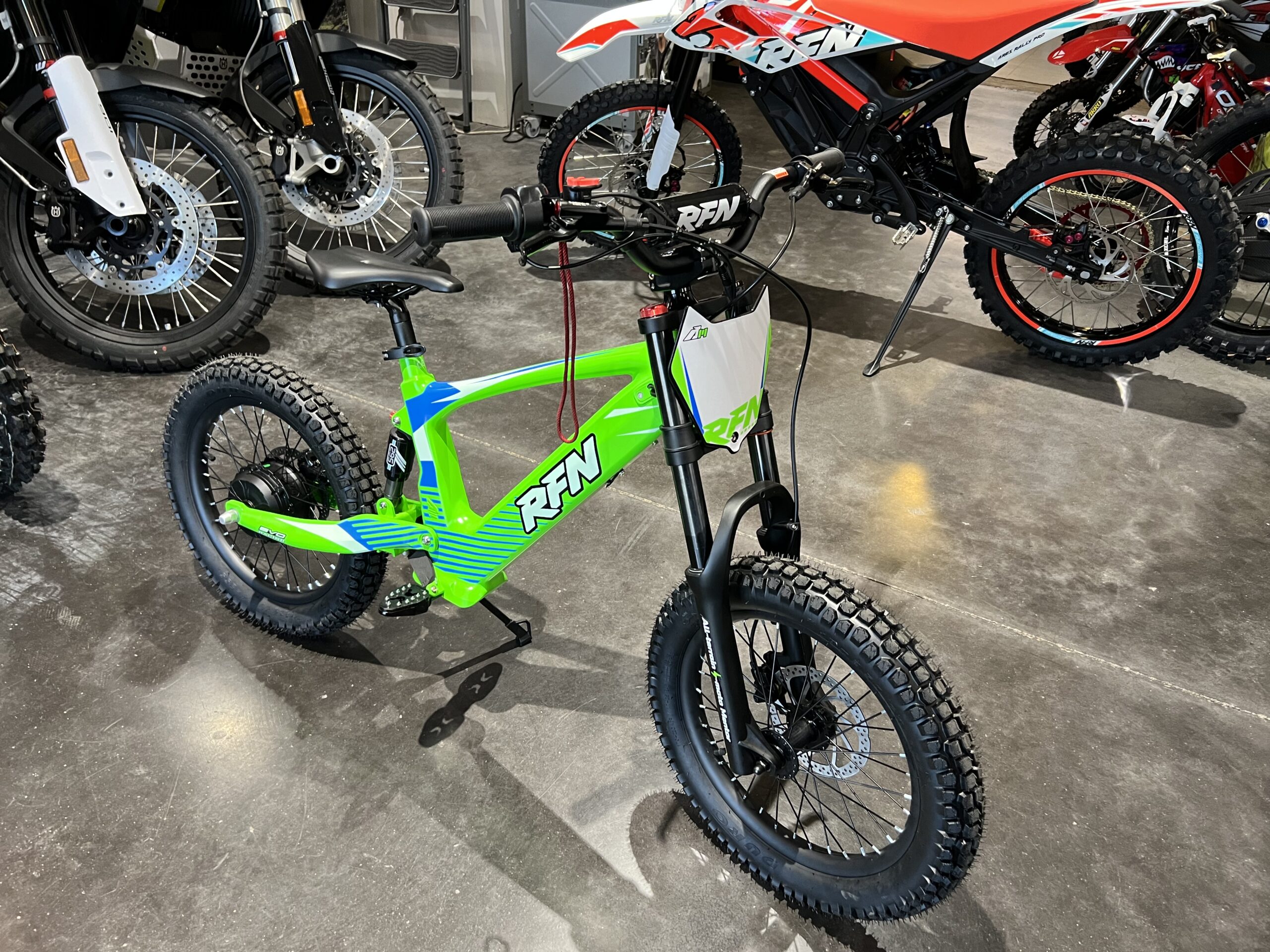 ️ 2024 RFN EVO 18" -Save $150! ADR Model Electric Bike - Screwie Lewie ...