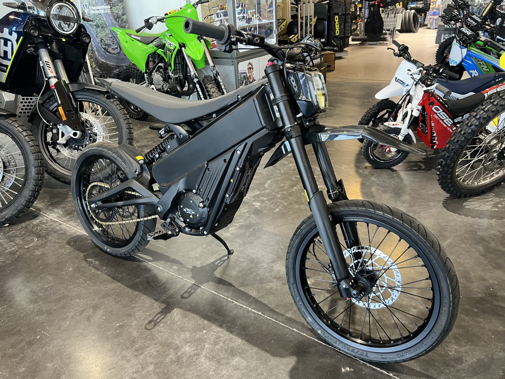 Talaria XXX Black Edition - Screwie Lewie's Motorsports